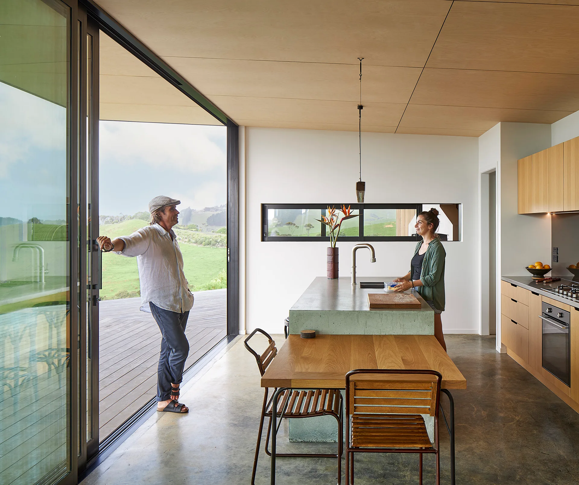 The design of this statement Raglan home pays tribute to its stunning views