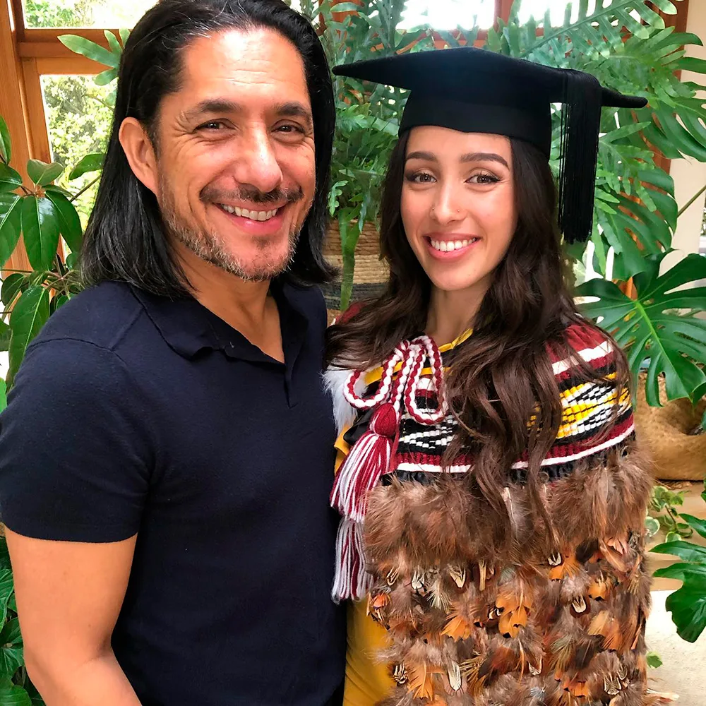 Robert Rakete interviews his musical idol Lin-Mauel Miranda