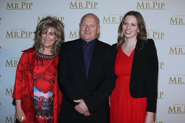 Mr Pip movie premiere | Now to Love - New Zealand