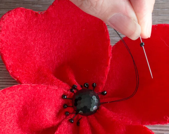 Make your own Anzac poppy | Now to Love - New Zealand