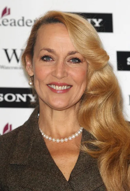 Jerry Hall | Now to Love - New Zealand