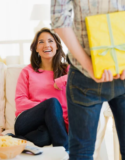 Kevin Milne: Unwanted photos | Now to Love - New Zealand