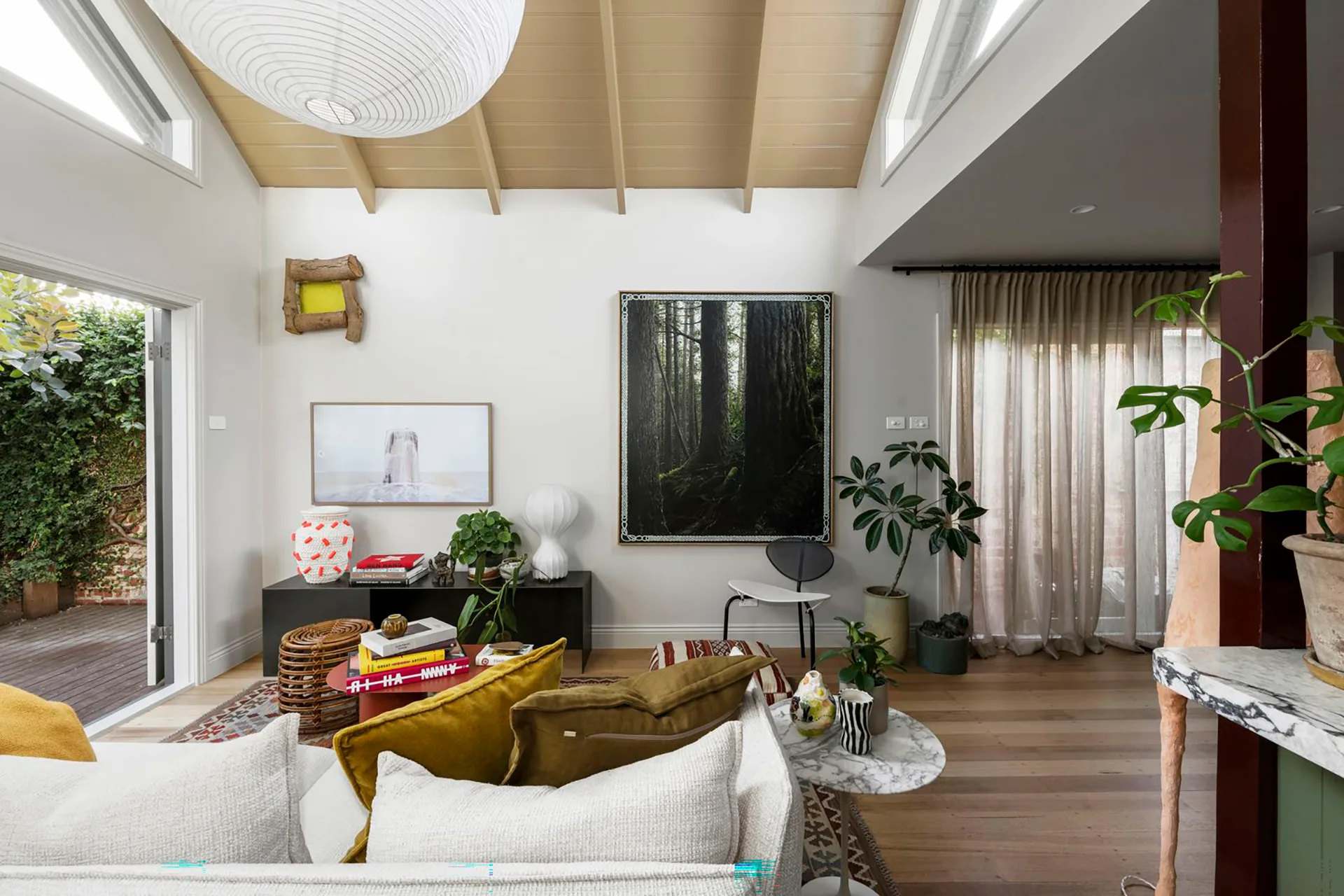 Jacinta Woods’ Home: Full of Vibrant Colour | Homes To Love
