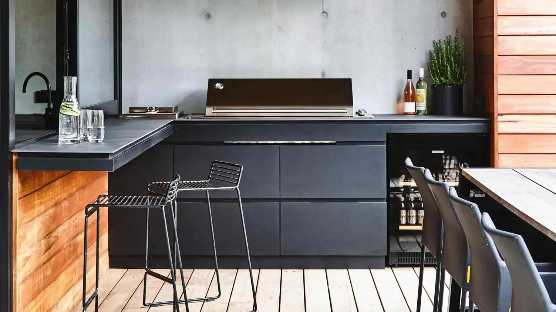 6 Outdoor Fridges For Your Garden Soirees | Homes To Love