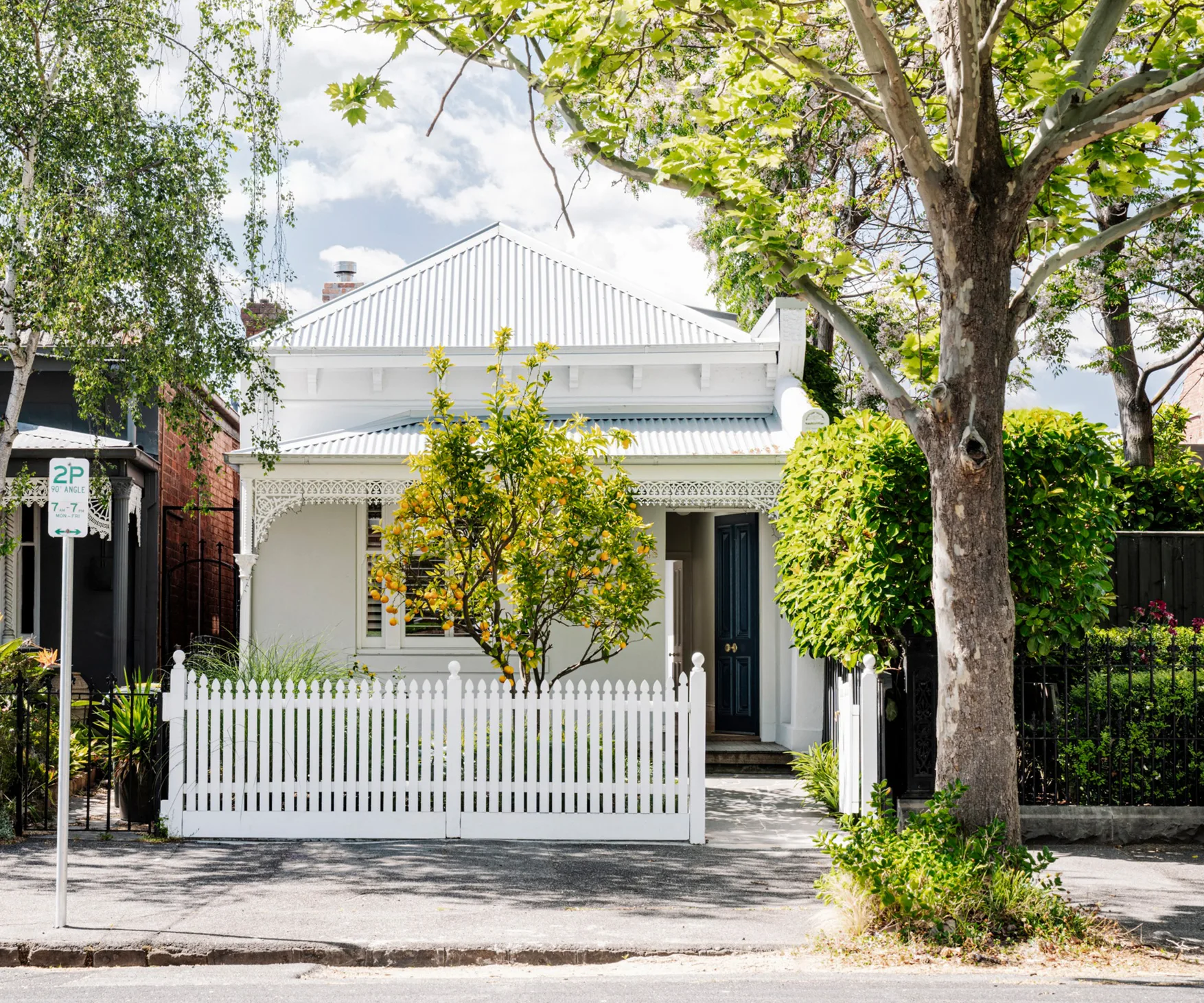 Balmain Cottage Gets a Stunning Contemporary Renovation | Homes To Love