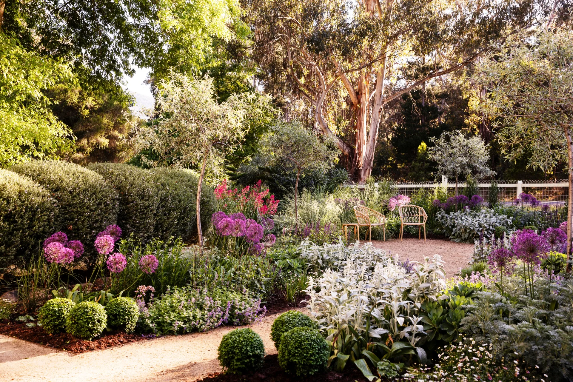 Low-Maintenance Cottage Garden in Macedon | Homes To Love