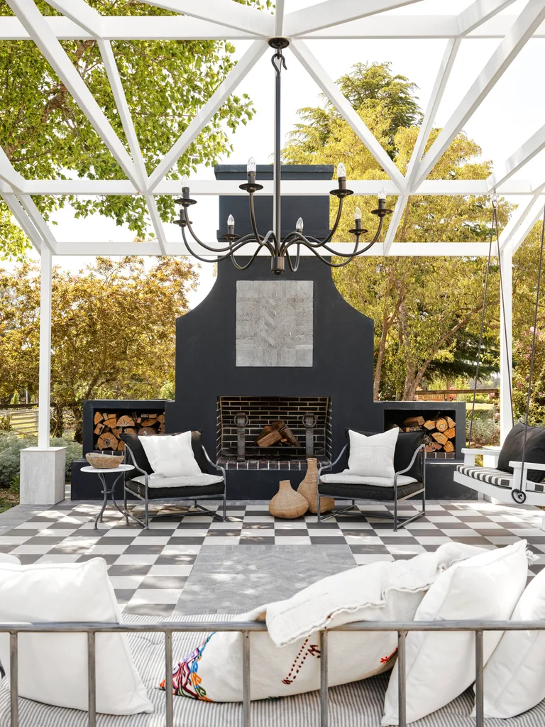 Refreshed Rural Weekender Inspired by Kit Kemp | Homes To Love