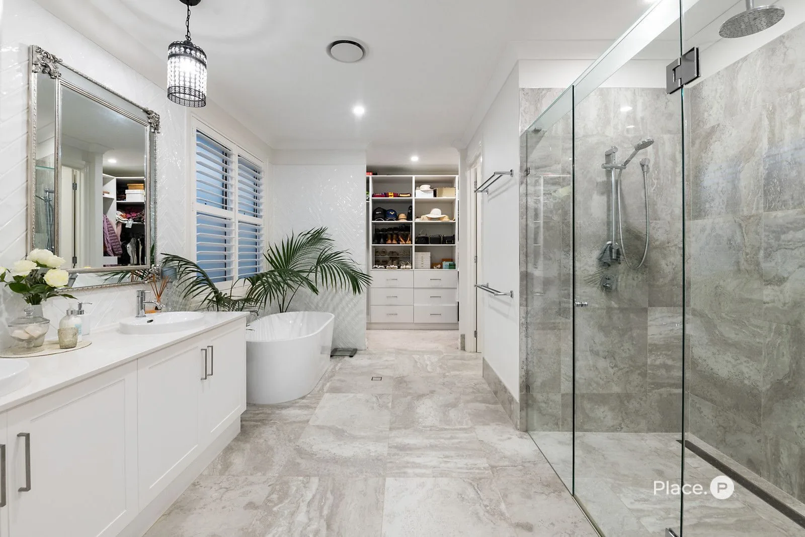 Olympic Swimmer Ariarne Titmus’ Family Home Is for Sale | Homes To Love