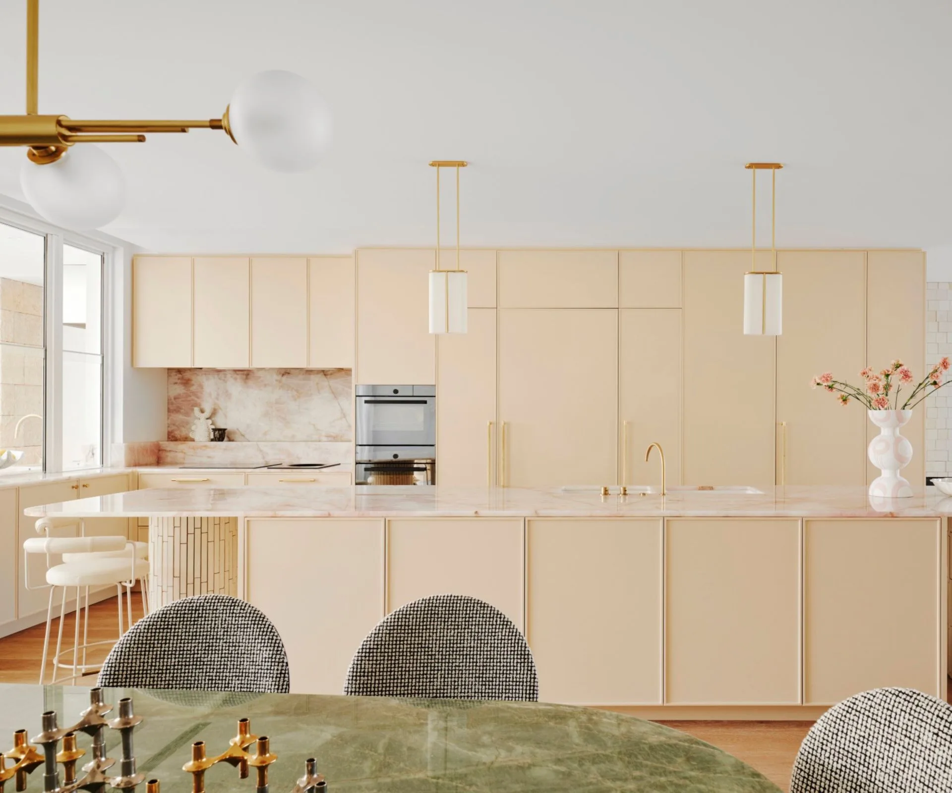An Elegant Sydney Home Inspired By The Sunset | Homes To Love