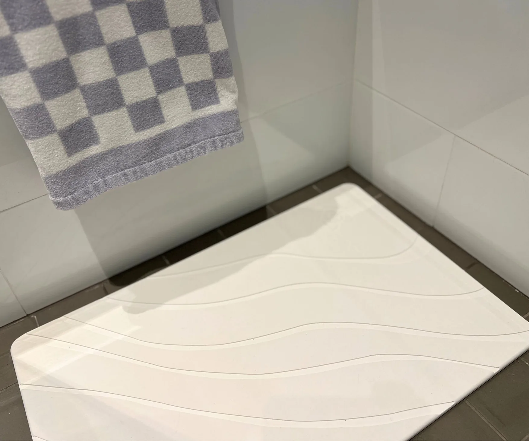 5 Best Quick-Drying Stone Bath Mats To Buy In Australia In 2025 | Homes ...