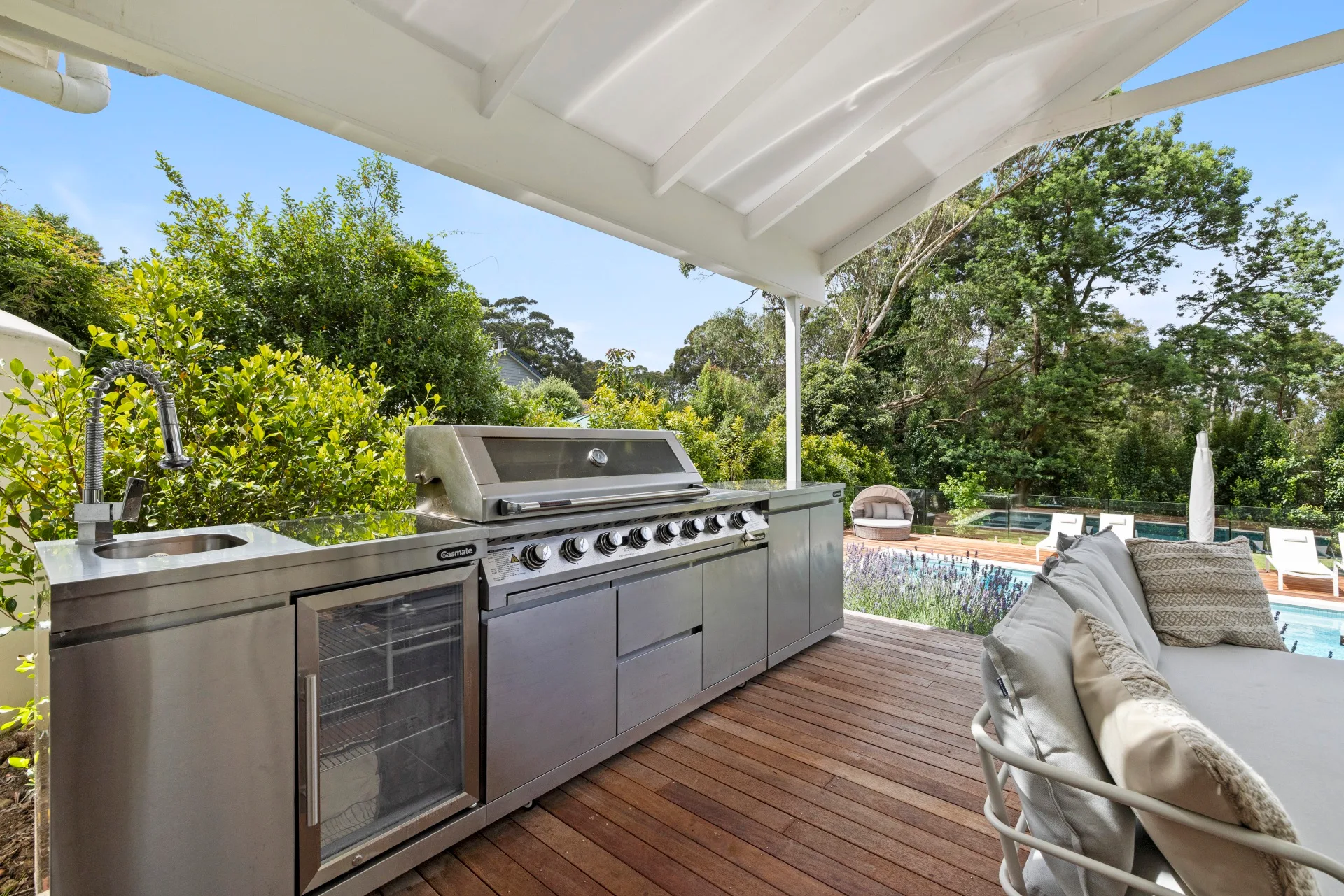 The Block Judge Marty Fox And Wife Charlotte Sell Red Hill Home | Homes ...