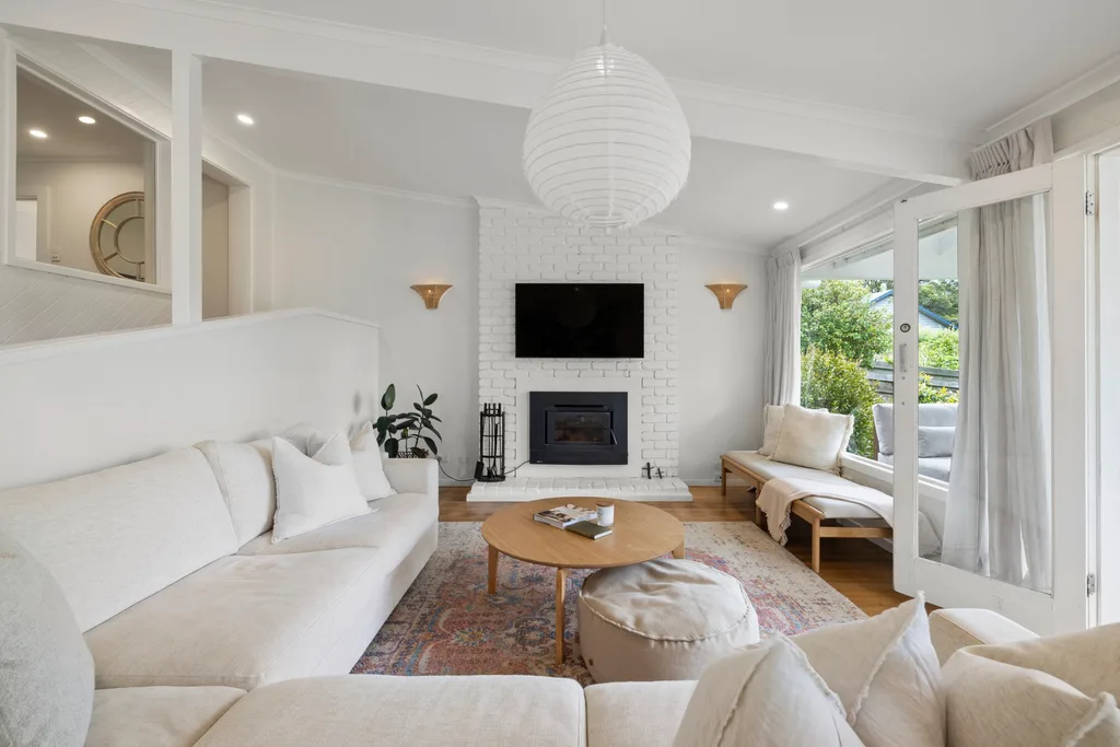 The Block Judge Marty Fox And Wife Charlotte Sell Red Hill Home | Homes ...