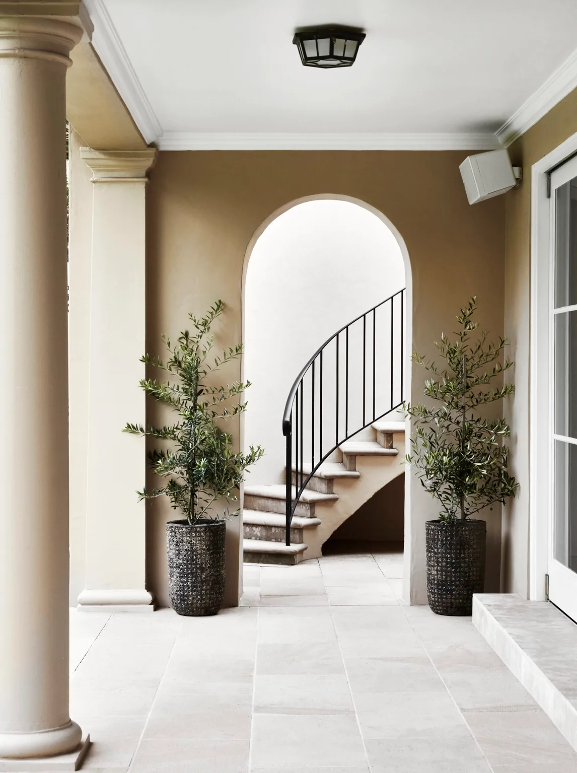 Classical Architecture In A Luxurious Family Compound | Homes To Love