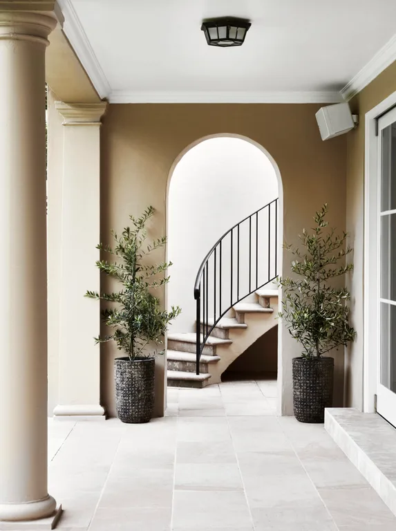 Classical Architecture In A Luxurious Family Compound | Homes To Love