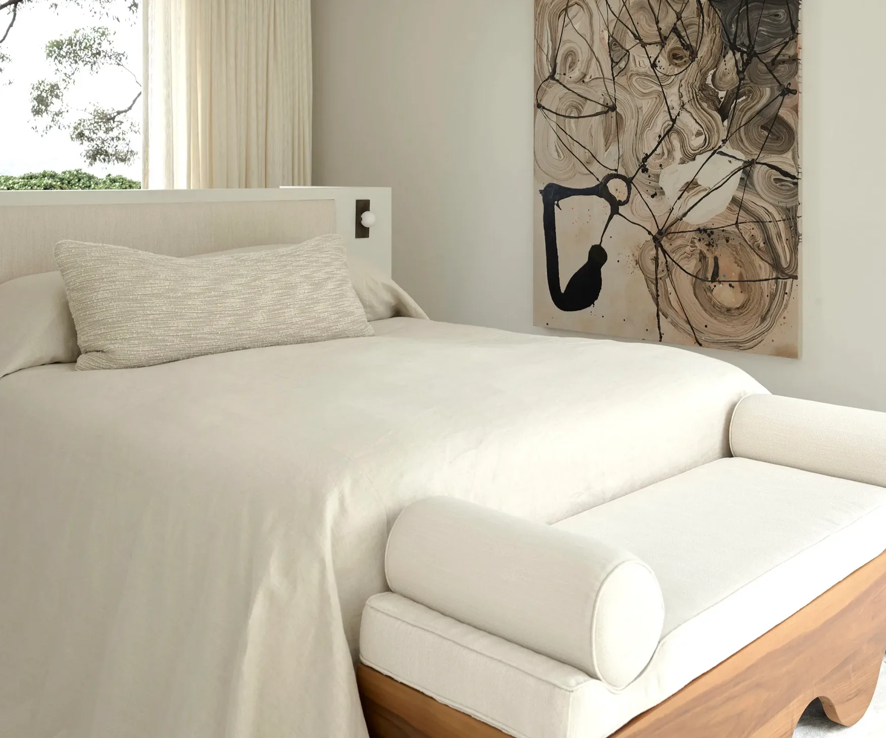 How To Clean A Mattress Using Household Items | Homes To Love