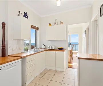 Inside Deborah Hutton's Multi-Million Dollar South Coast House | Homes ...