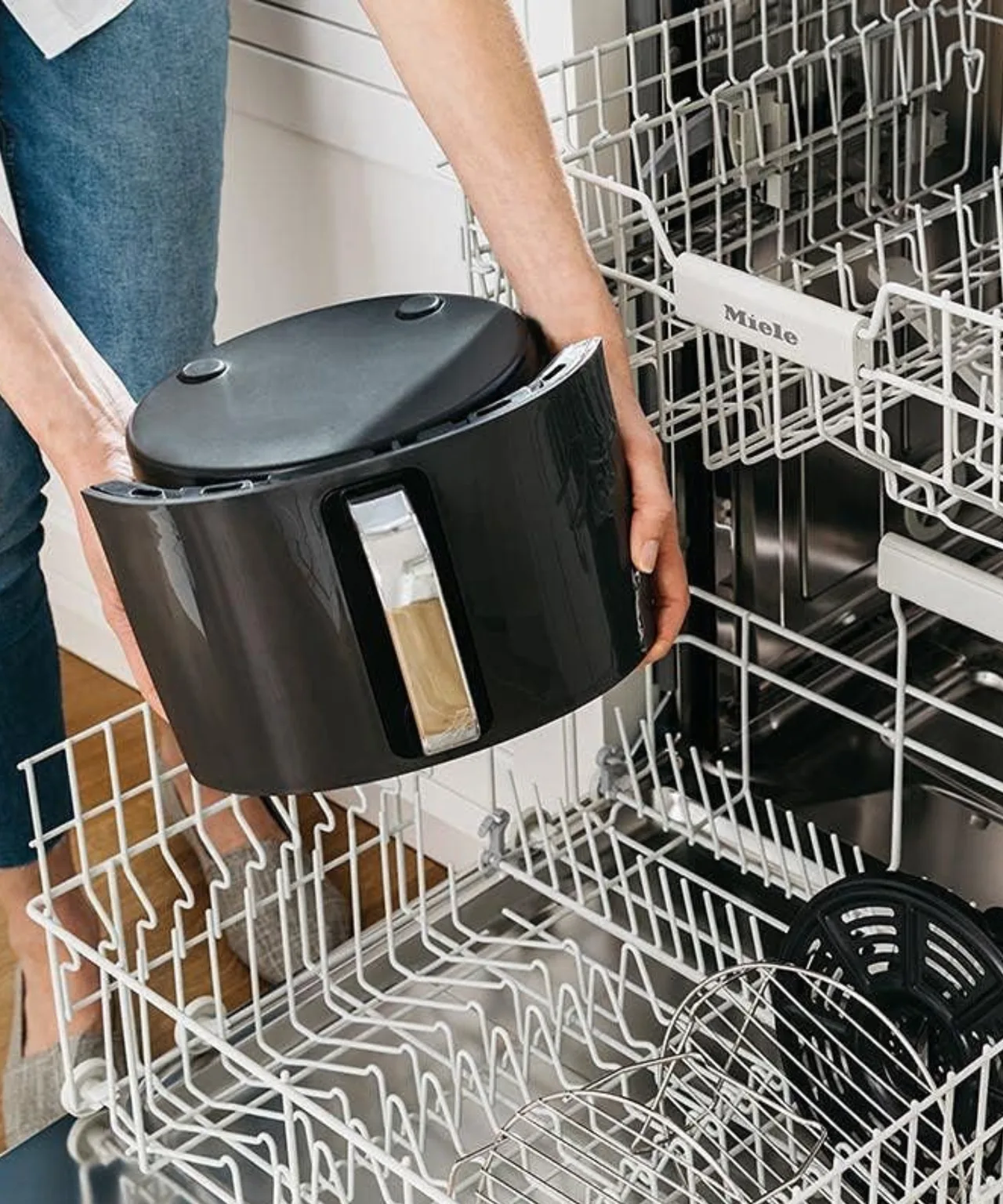 How To Properly Clean Your Air Fryer (And Avoid Damage) | Homes To Love