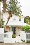A Coastal Cottage Is Given A Modern Refresh | Homes To Love