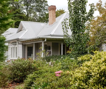 An Inspiring, Cosy Cottage In The Blue Mountains | Country Style