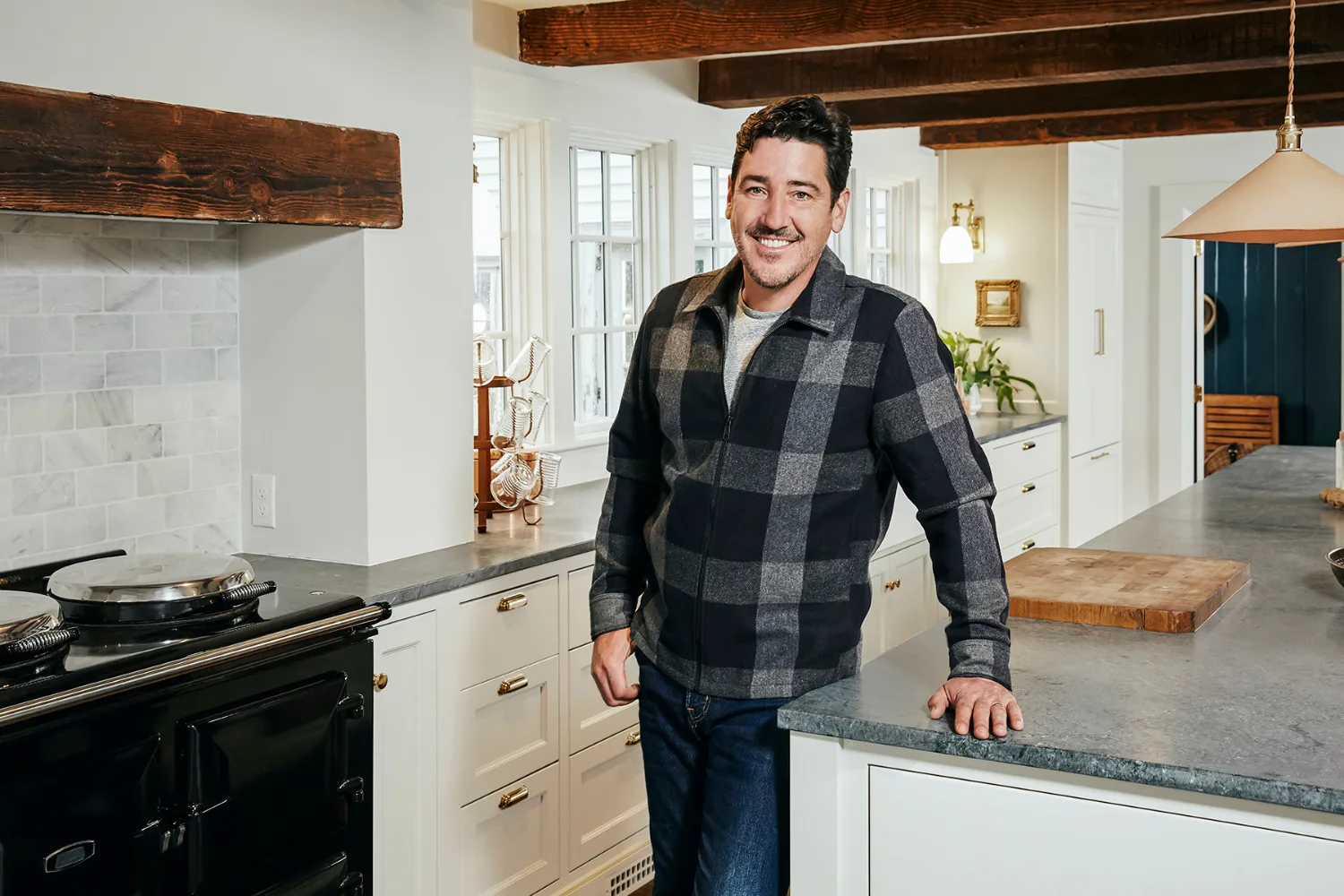 14 Of The Best TV Shows For Interior Design Lovers In 2025 | Homes To Love