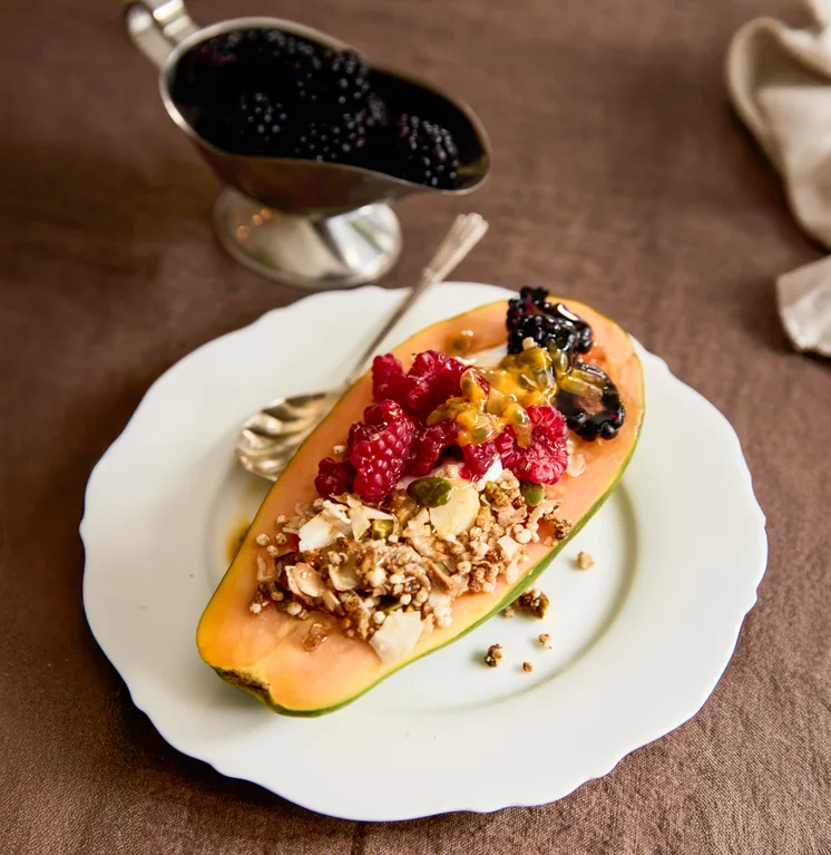 Fresh And Healthy Papaya And Coconut Yoghurt Bowls | Homes To Love