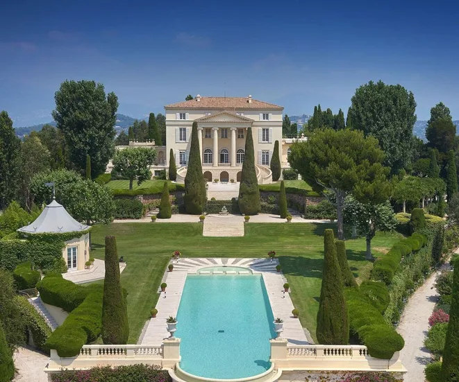 Grace Kelly's Castle of la Croix des Gardes up for sale