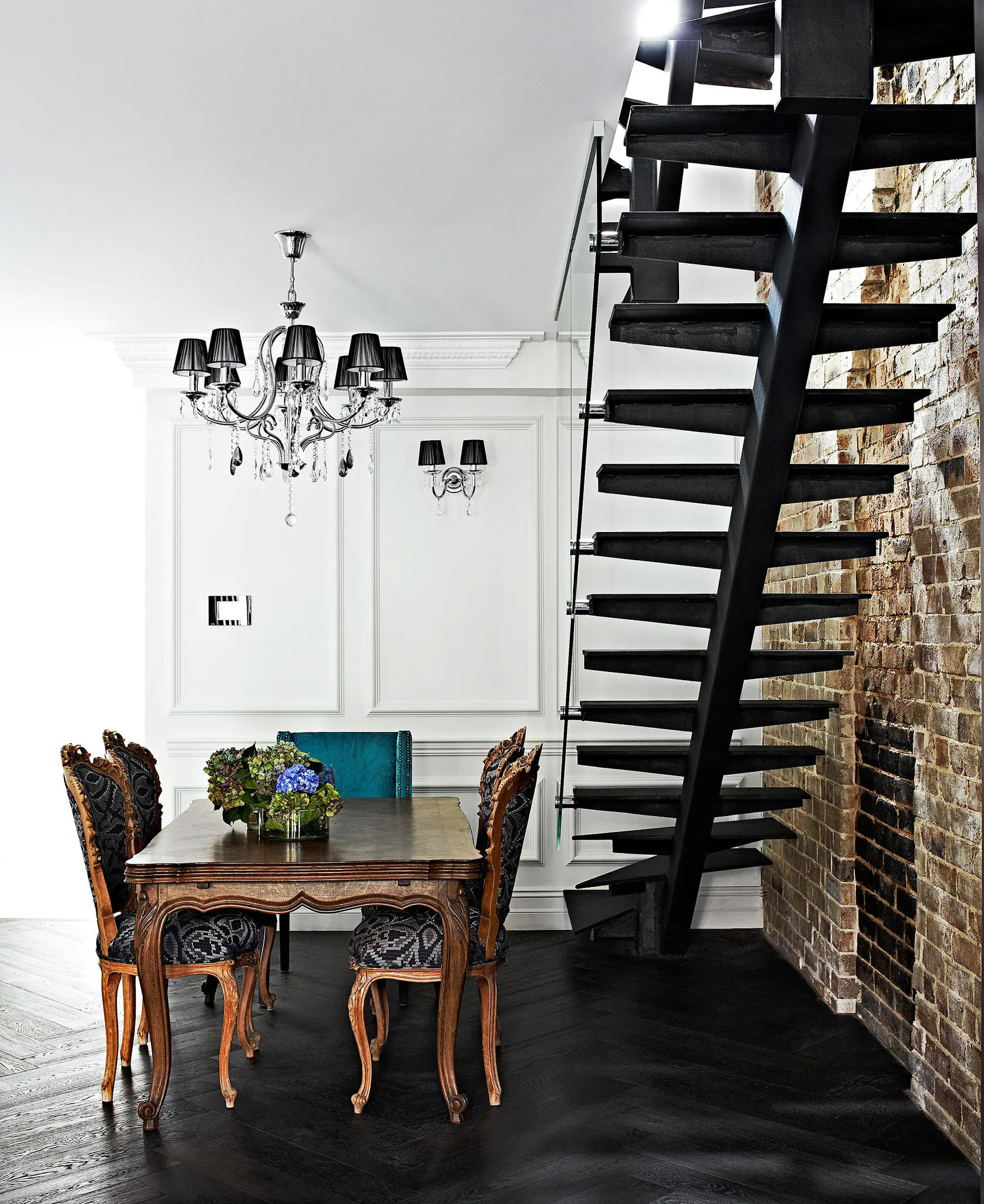 Contemporary Yet Classic Terrace Renovation