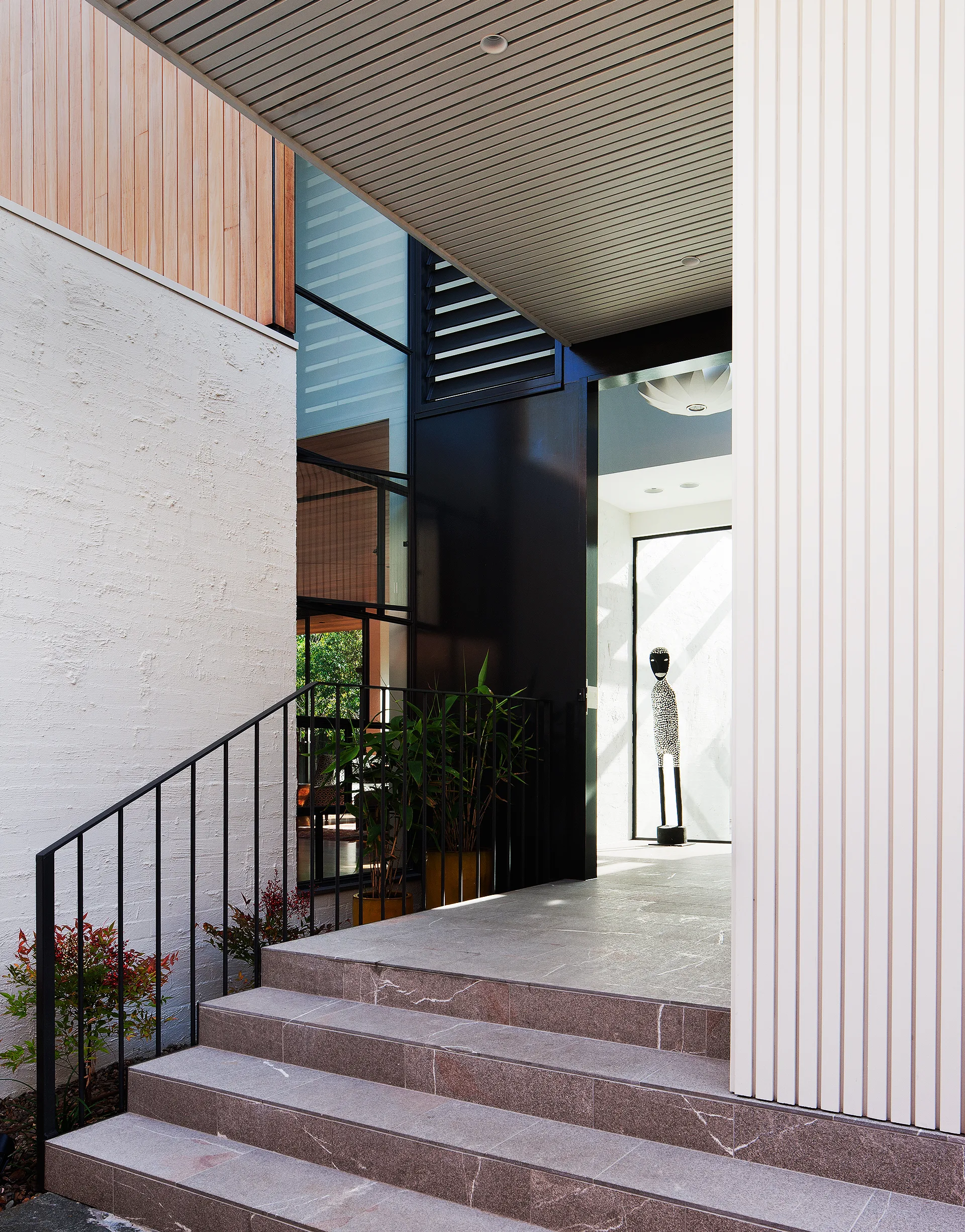 1960s Modernist House Gets A Perky Facelift