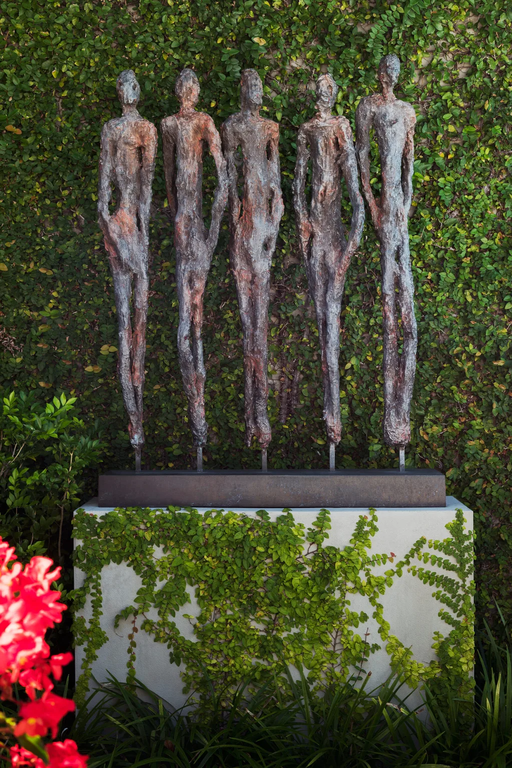 Striking Garden By Richard Unsworth Of Garden Life