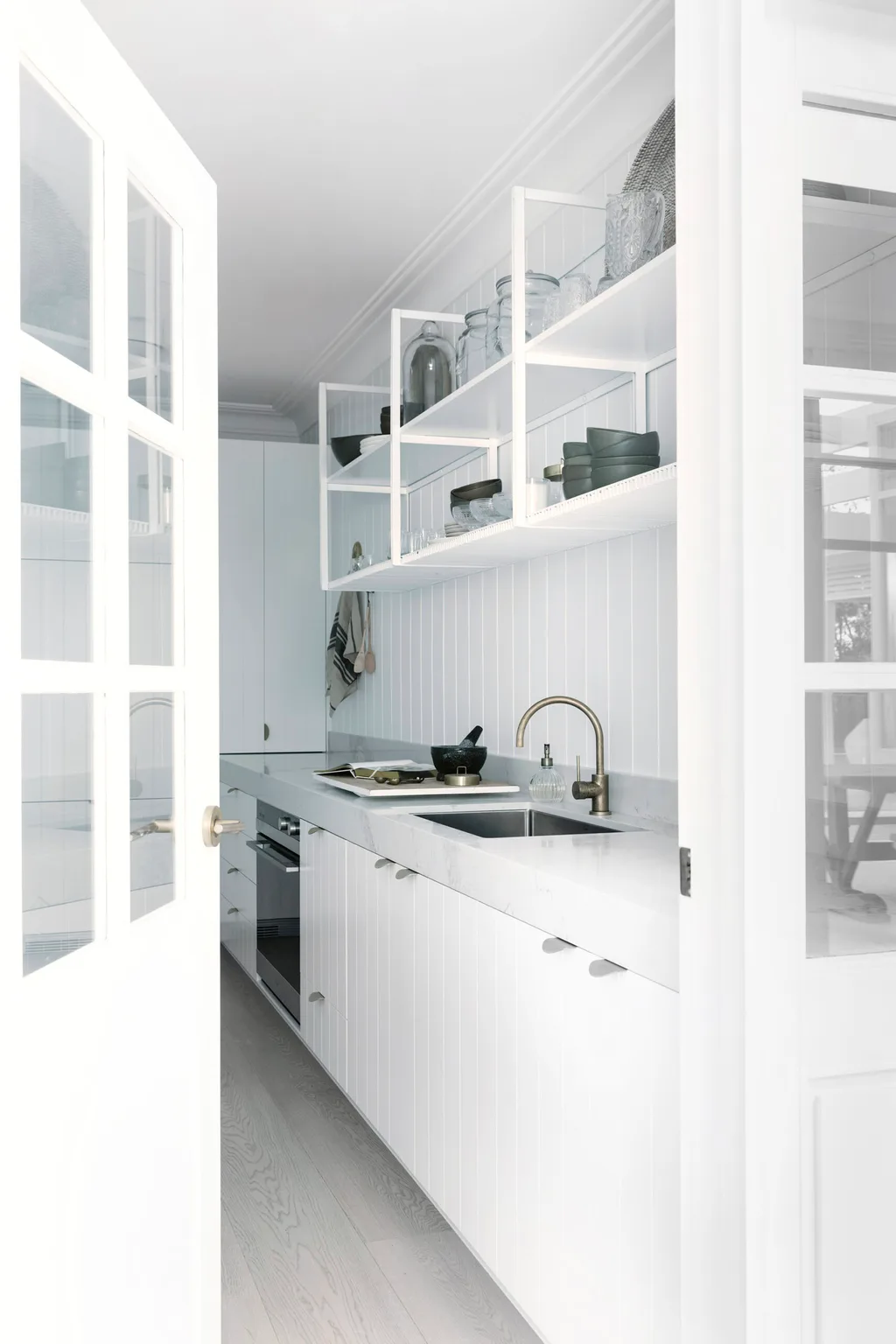 Kitchen layouts: 6 of the most popular floor plans