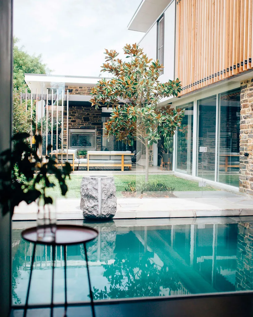 Luxe contemporary cottage in Perth