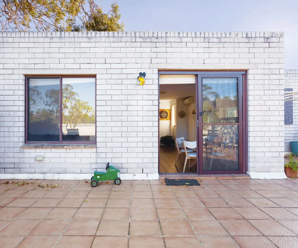 Shannon Vos helps a family solve their space problem