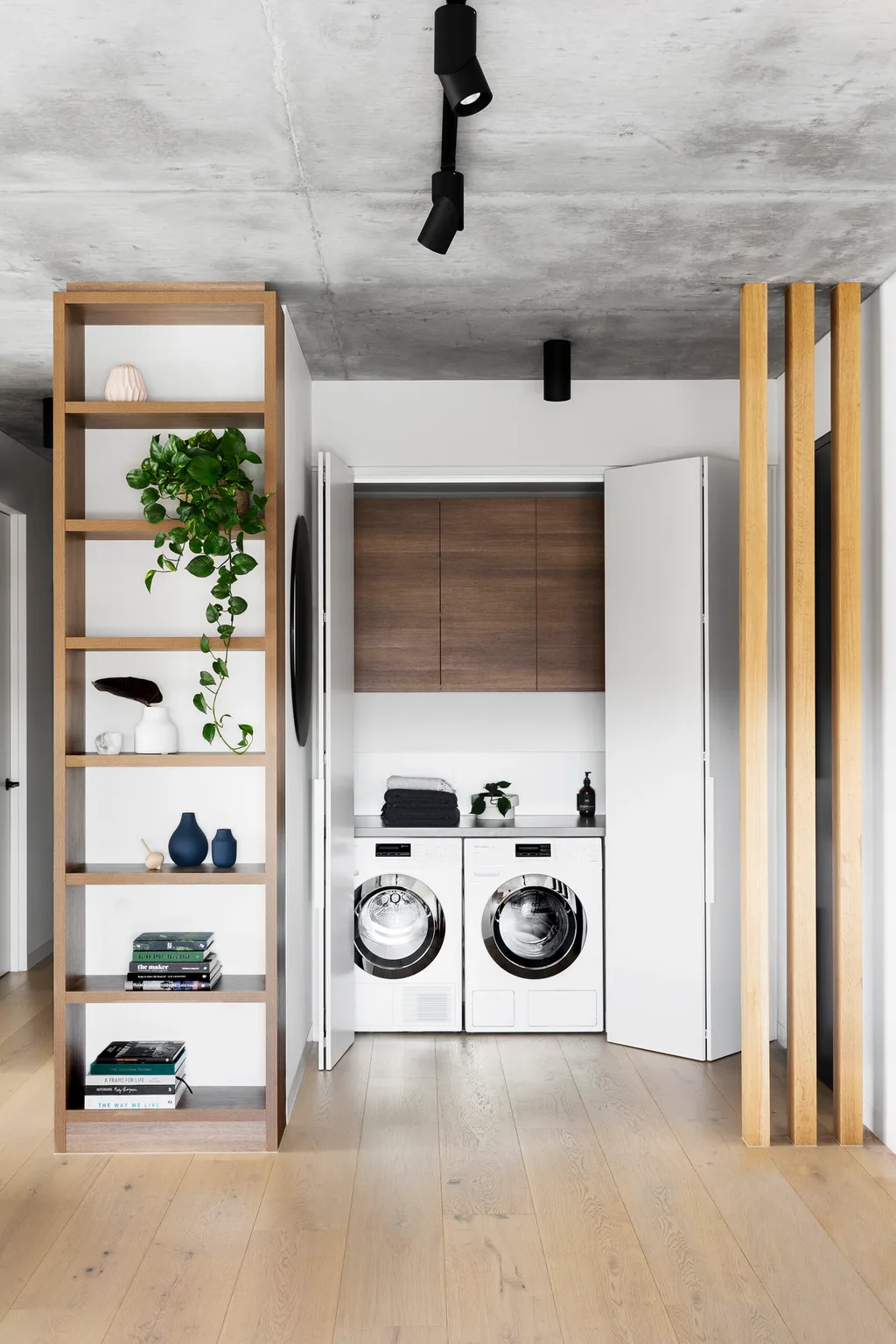 European laundry: design tips for a compact cupboard laundry