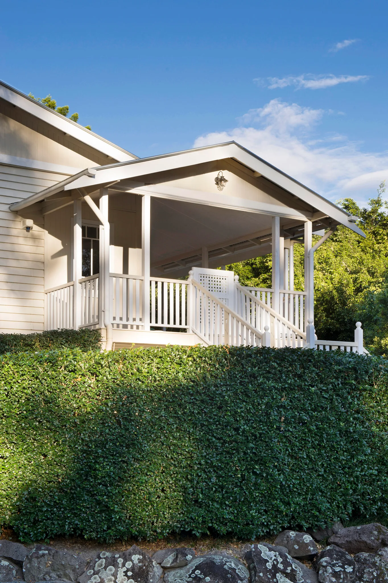 Block Contestants Renovate Heritage Queenslander | Homes To Love