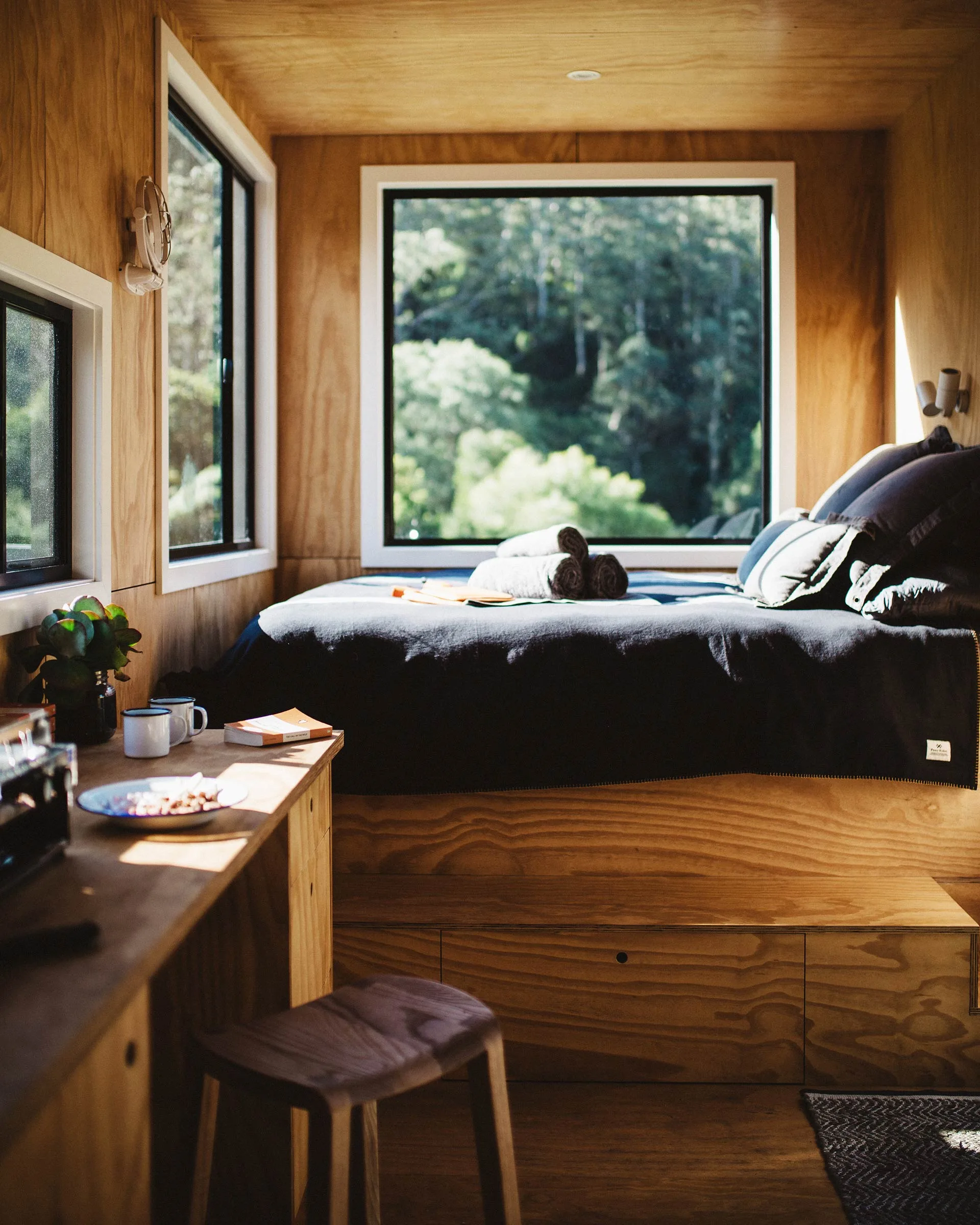 Unyoked cabin retreats near Sydney and Melbourne