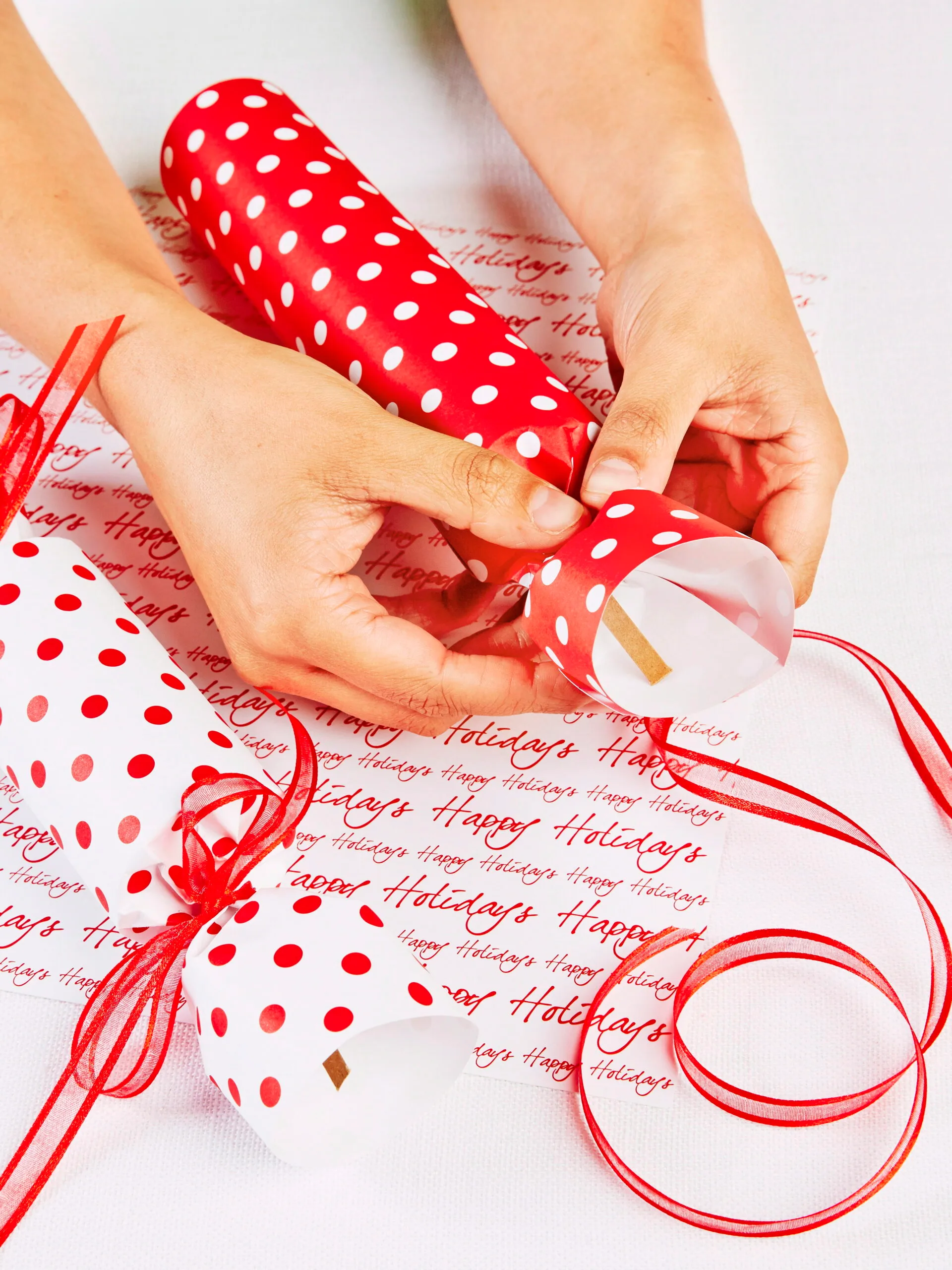 DIY Christmas Bon Bons: How to make Christmas bon bons