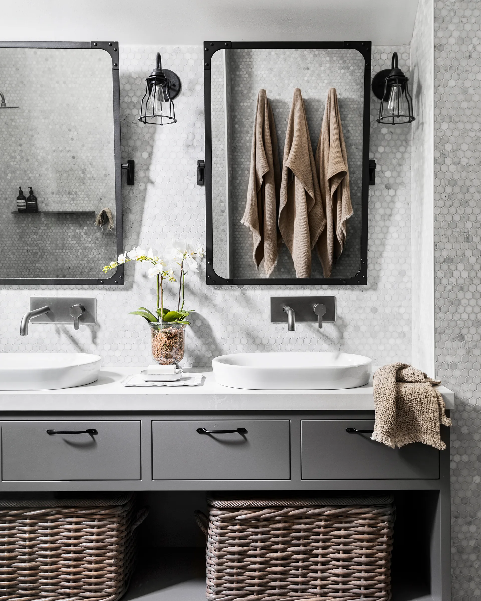 Chyka Keebaugh's leafy Mornington Peninsula weekender
