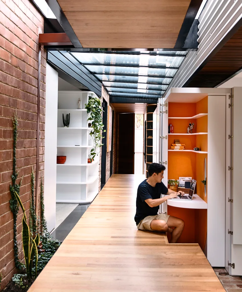 How to design a hideaway home office