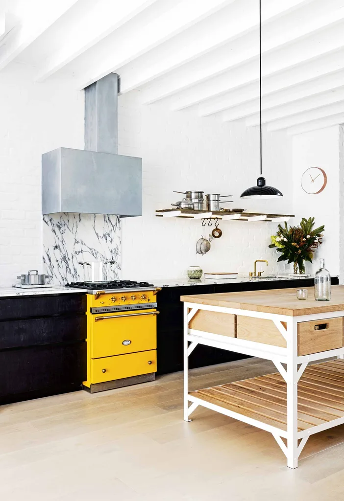 The Best Colourful Kitchen Appliances To Brighten Any Space