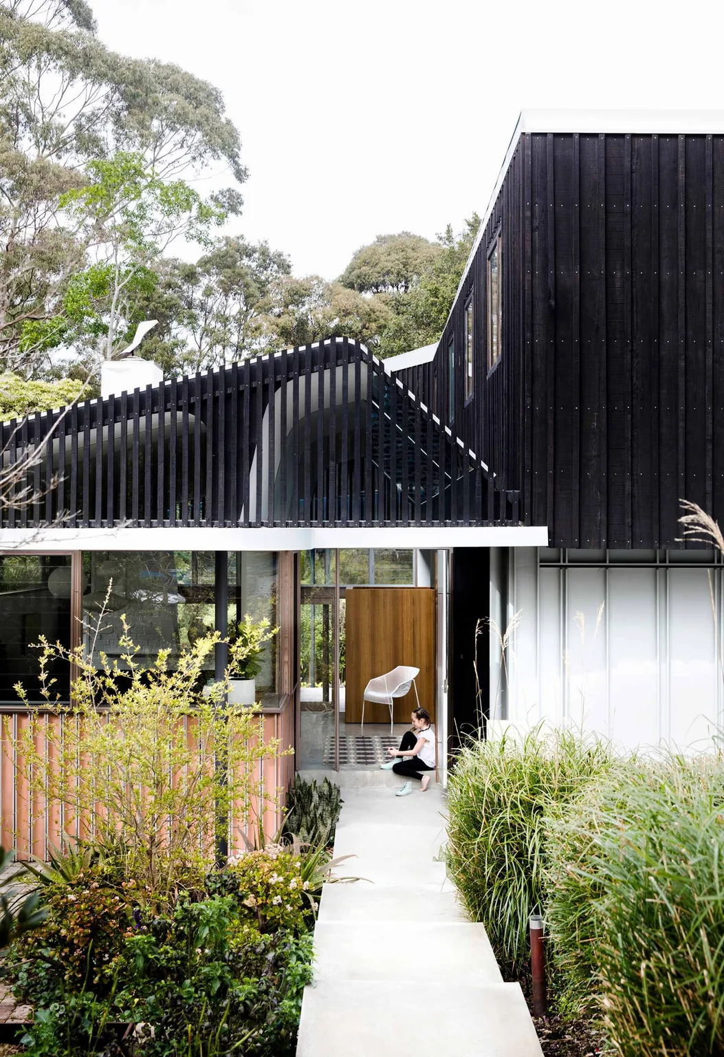 A relaxed nature-inspired house in Riverview
