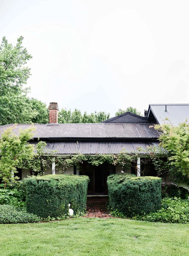 An expanded cottage on a Rose Farm near Yass