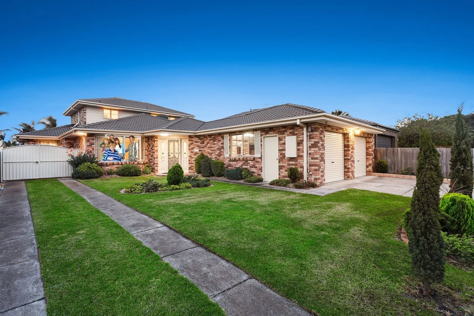 The iconic Kath & Kim house is under demolition