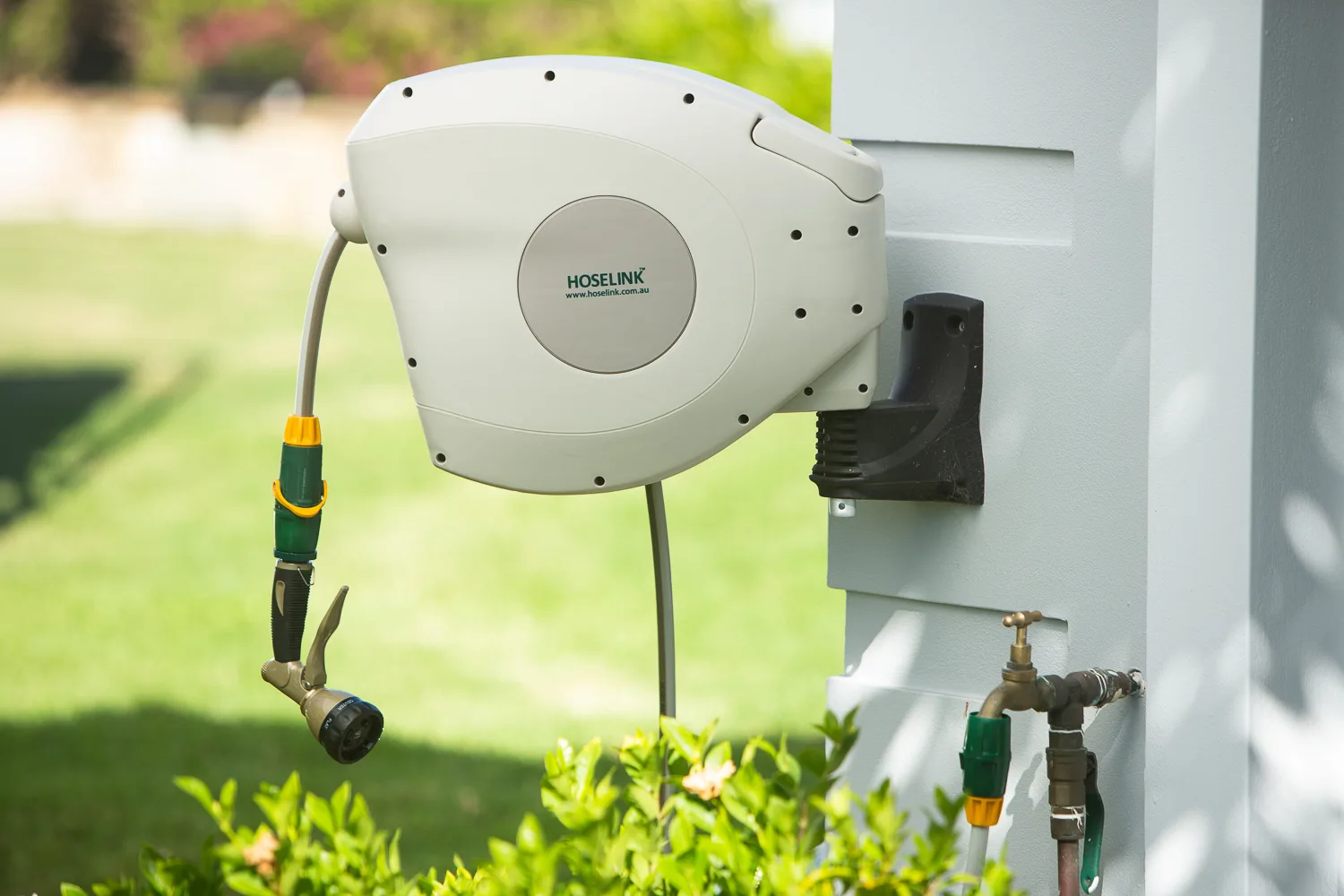 Kinked hoses: how to remove kinks and prevent damage