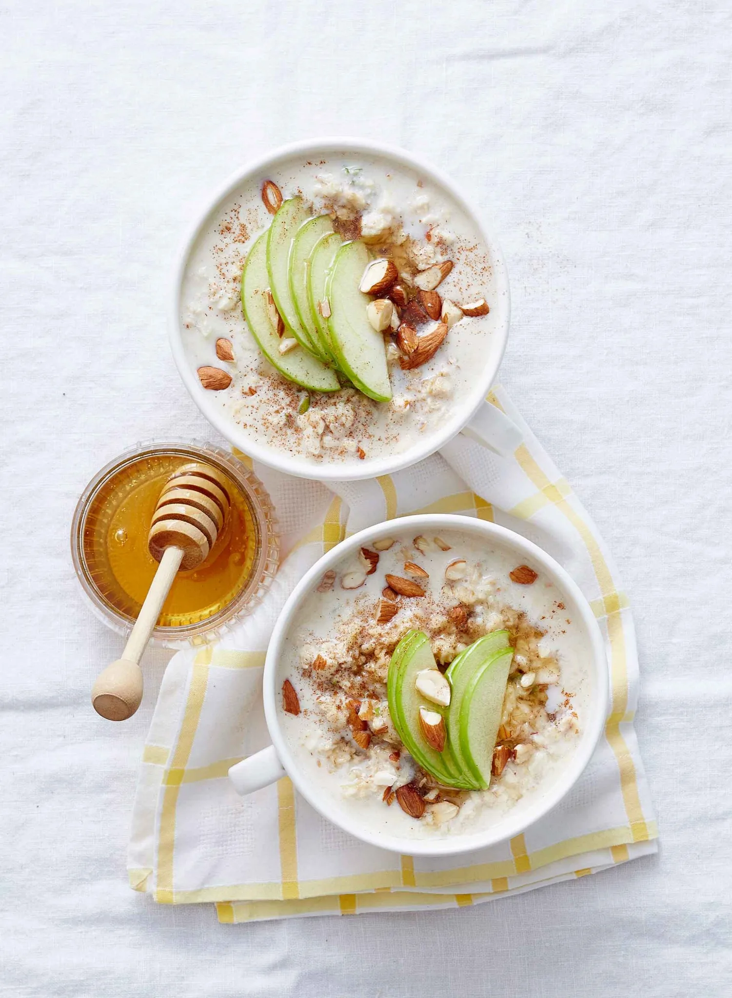 How To Make Porridge: 3 Ways With Rolled Oats