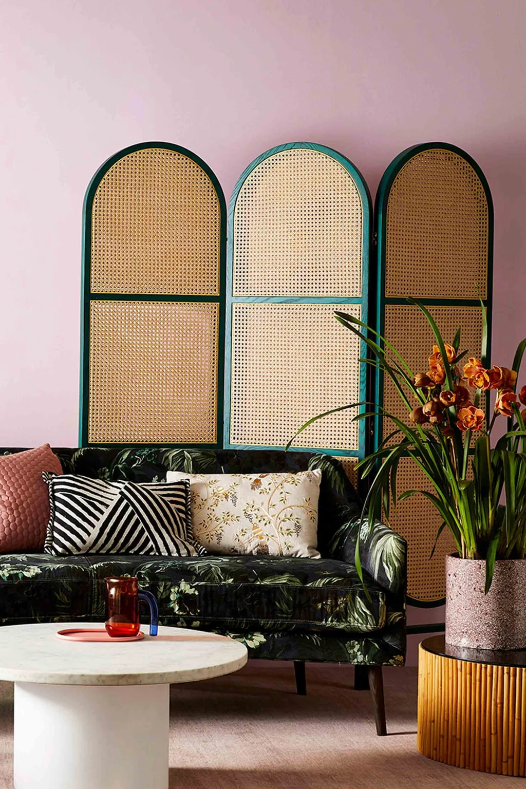 5 ways to style a small bedsit or studio apartment