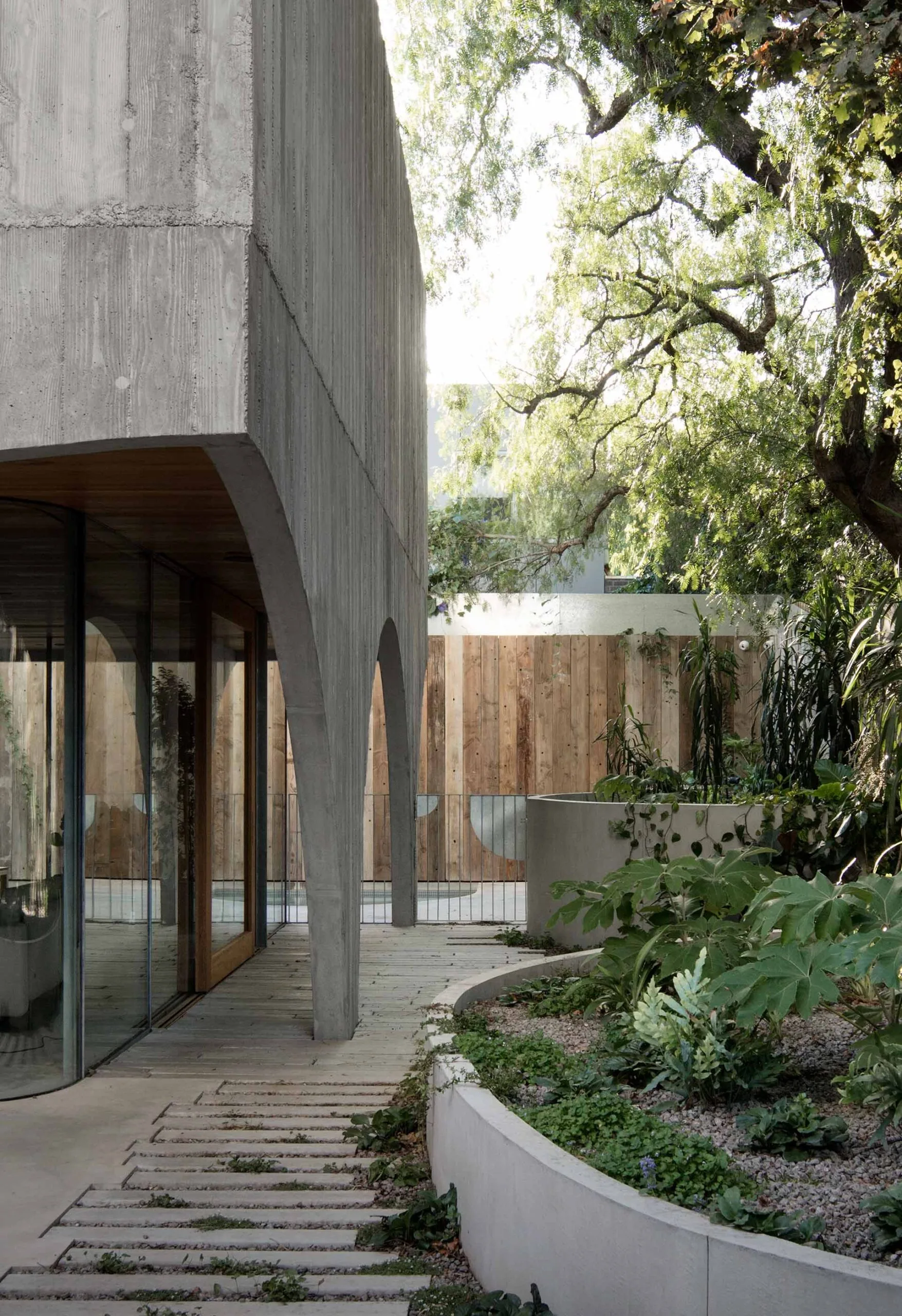 Concrete homes: designs and what you need to know