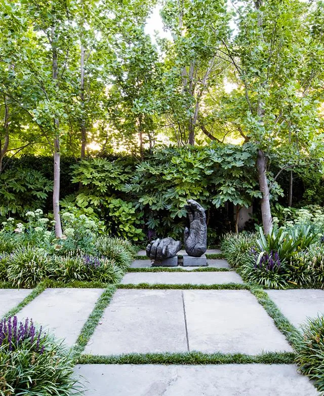 Suburban gardens: 15 inspiring designs