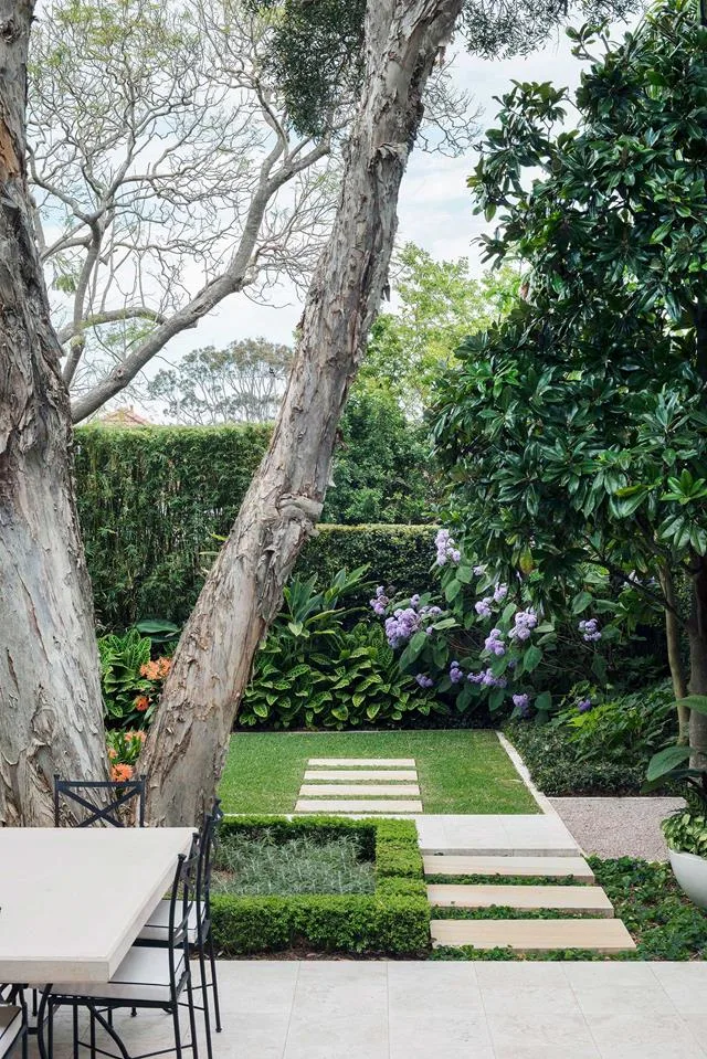 Suburban gardens: 15 inspiring designs