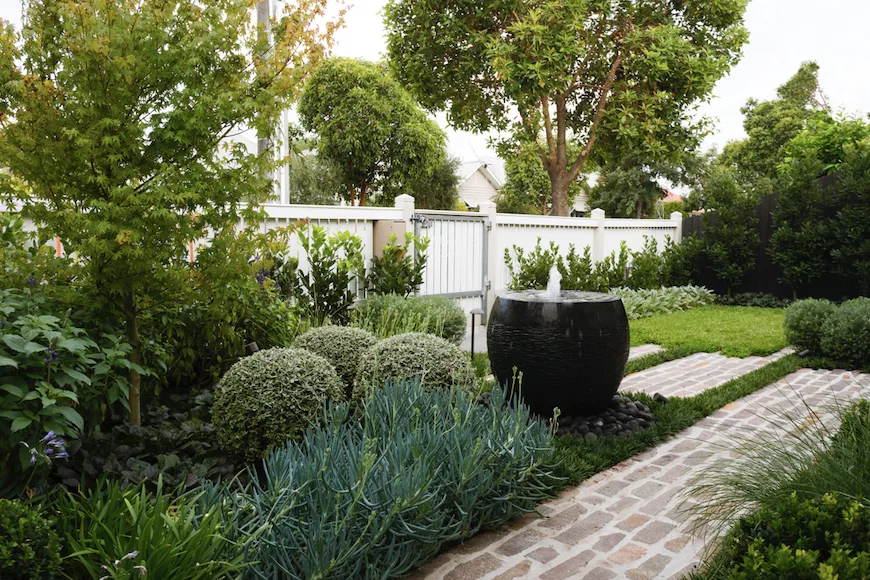 13 compact landscape design ideas