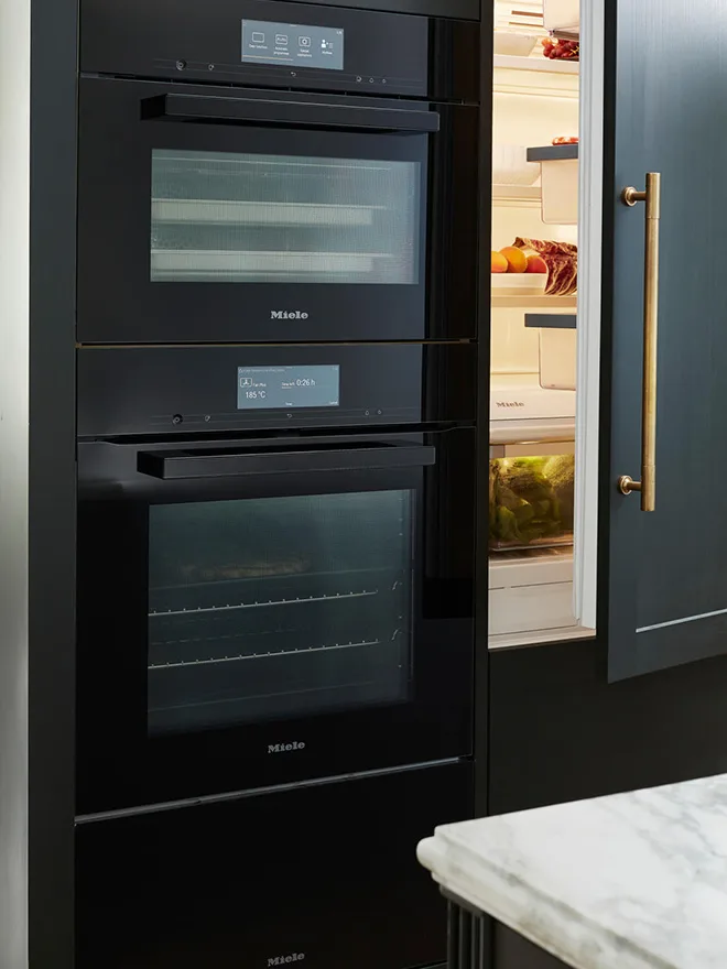 Steve Cordony's luxe country kitchen